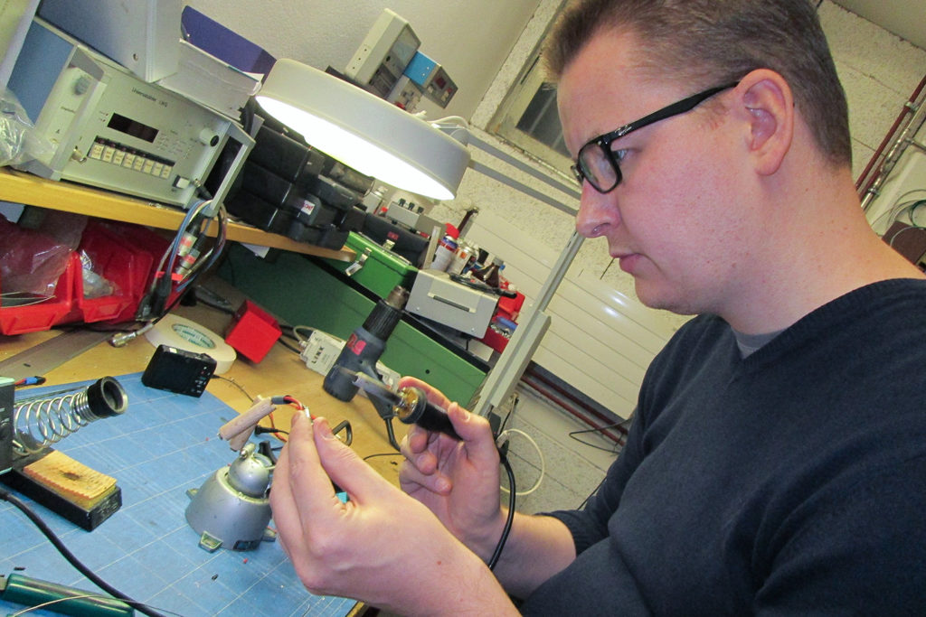 Building your own 3D scanner out of off-the-shelf parts - Artanim